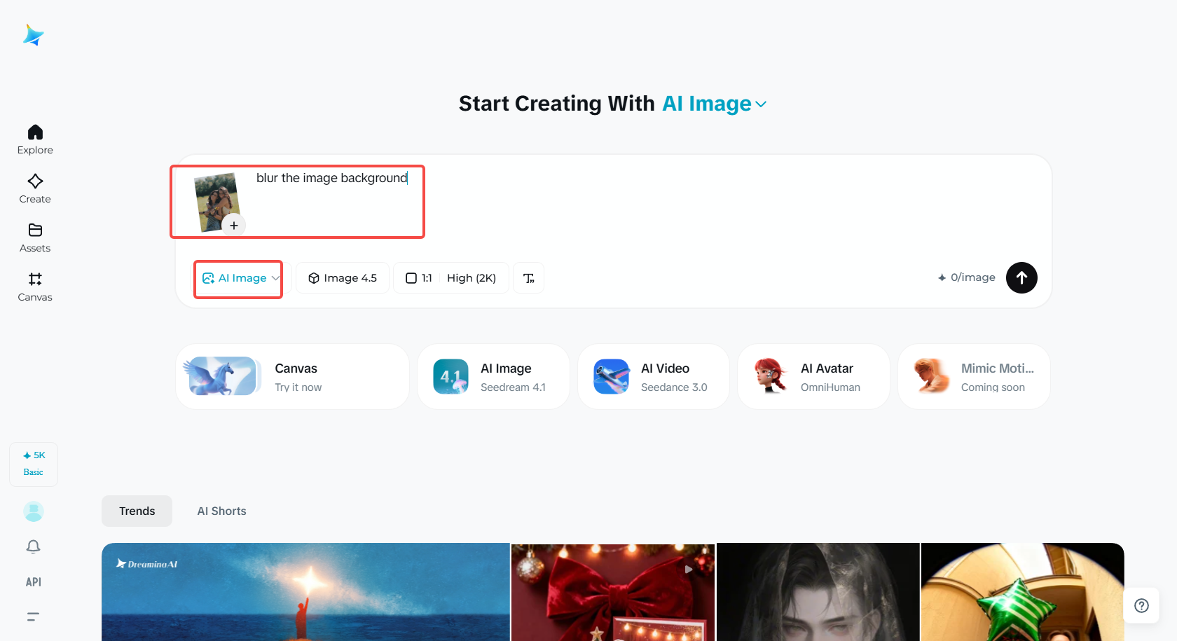 Come sfocare lo sfondo di una foto online, mobile e desktop